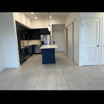 VESADA - Updated December 2025 - 20 Photos & 18 Reviews - 10540 NW 78th ...