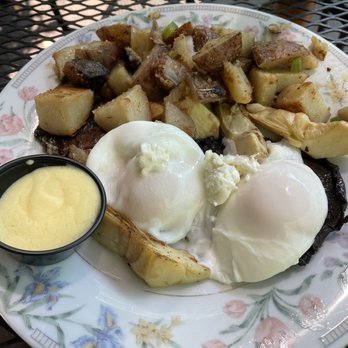 CHESTNUT STREET CAFE & EATERY - Updated October 2024 - 305 Photos & 267 ...