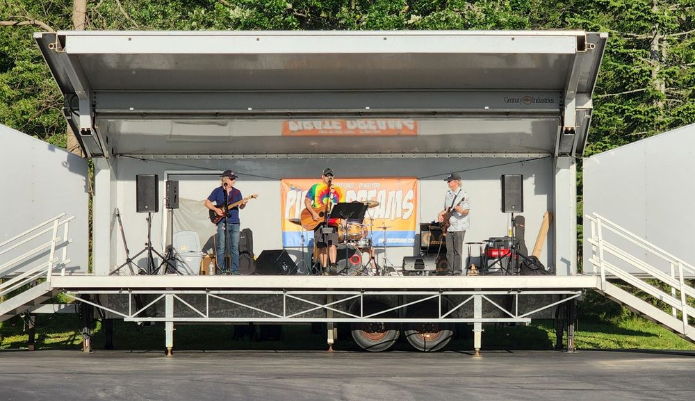 AMHERST SENIOR CENTER - Updated October 2025 - 70 Photos - 370 John ...