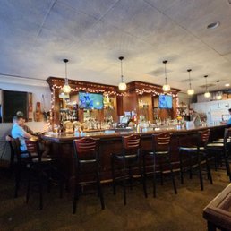 RELISH CRAFT KITCHEN & BOURBON BAR - Updated December 2025 - 774 Photos ...