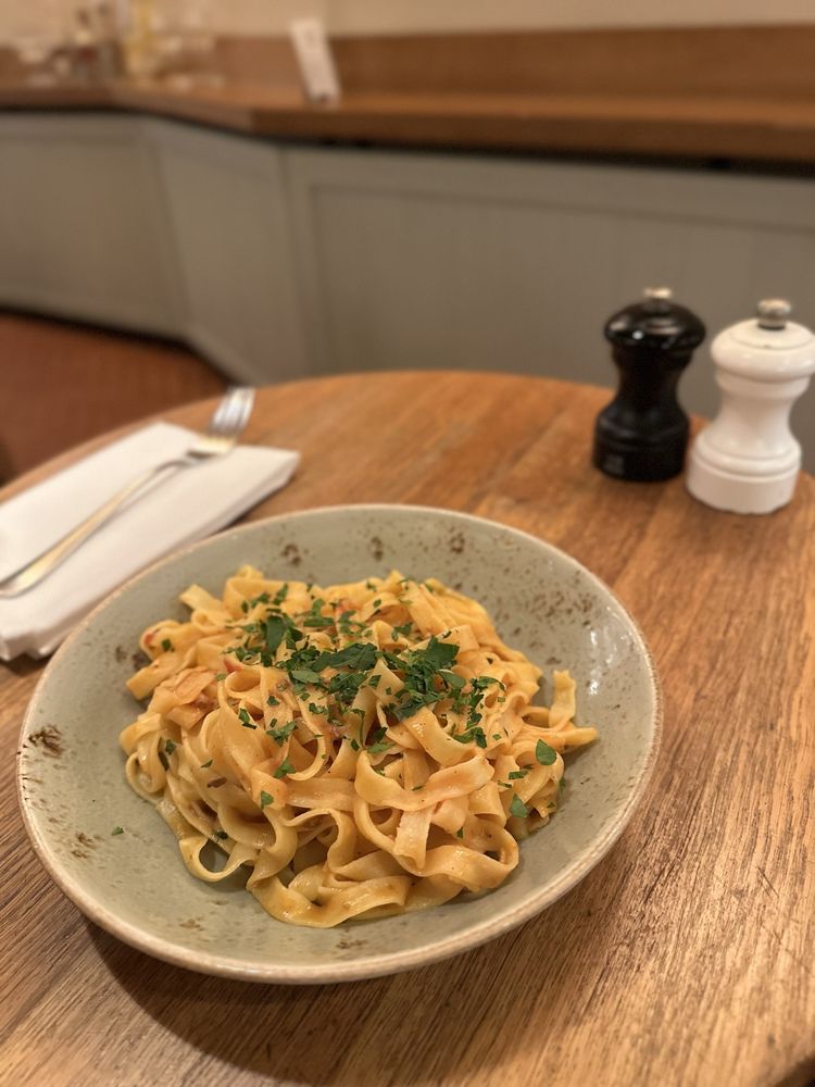 PASTA FRESCA - Updated August 2025 - 401 Photos & 253 Reviews - Celetná ...