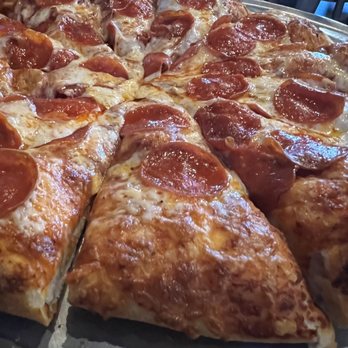 ME-N-ED’S PIZZERIA - Updated October 2025 - 88 Photos & 69 Reviews ...