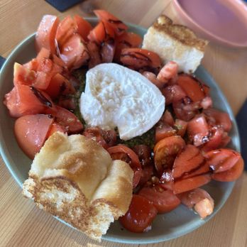 THE PEACH HOUSE - Updated December 2025 - 83 Photos & 30 Reviews - 733 ...