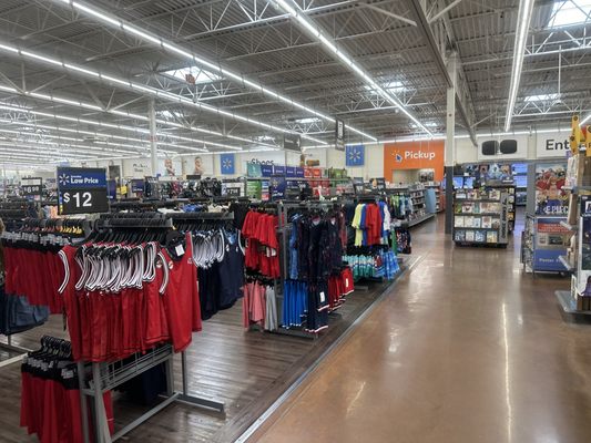 WALMART SUPERCENTER - Updated August 2025 - 28 Photos & 71 Reviews ...