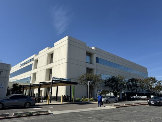 KAISER PERMANENTE CARSON MEDICAL OFFICES - Updated September 2025 - 144 ...