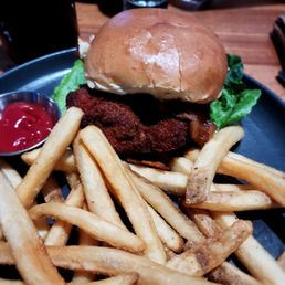 COOK - Updated December 2025 - 108 Photos & 104 Reviews - 109 Chapel St ...