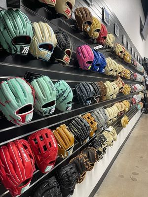 HITTER’S HOUSE - PHOENIX - Updated December 2025 - 7810 S Priest Dr ...