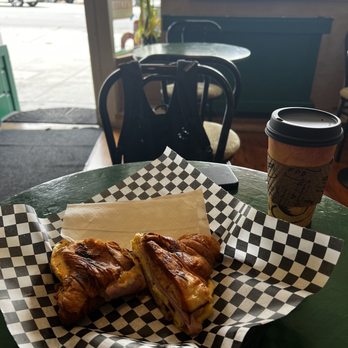 LAVA JAVA - Updated October 2024 - 124 Photos & 232 Reviews - 852 ...