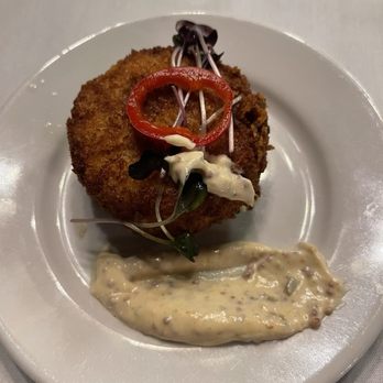 SHELDON INN RESTAURANT & BAR - Updated May 2024 - 884 Photos & 583 ...