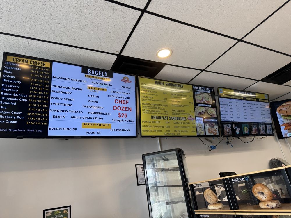 BAGELS UP - Updated November 2025 - 45 Photos & 41 Reviews - 13457 ...