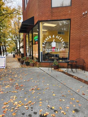 BAGNER AND ALEXA’S DOWNTOWN CAFE - Updated March 2025 - 33 Photos & 12 ...