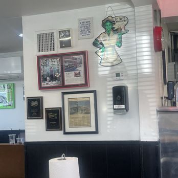 THE SNACK SHACK ON JOHNSON DRIVE - Updated December 2025 - 126 Photos ...