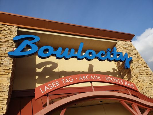 BOWLOCITY ENTERTAINMENT CENTER - 44 Photos & 23 Reviews - 2810 N ...