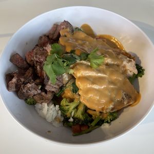 FUELED FRESH KITCHEN - 182 Photos & 122 Reviews - 12259 S 450th E ...