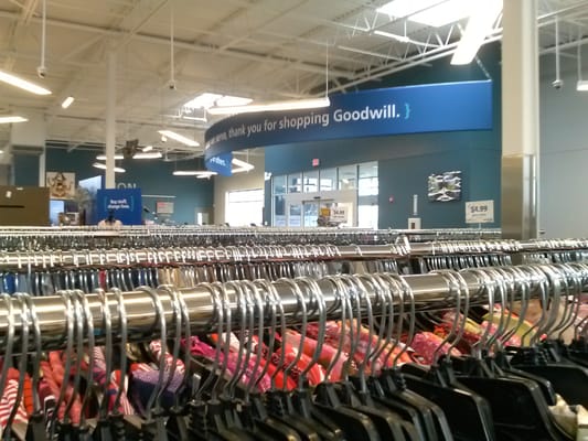 GOODWILL COLUMBUS - Updated December 2025 - 12 Reviews - 5526 Renner Rd ...