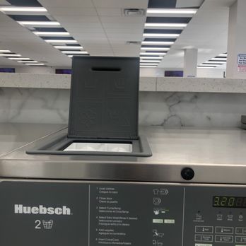 LAUNDRY WORLD - Updated October 2025 - 18 Photos & 10 Reviews - 6165 N ...