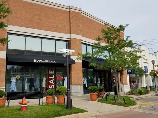 VILLAGE OF ROCHESTER HILLS - Updated October 2024 - 52 Photos & 21 ...