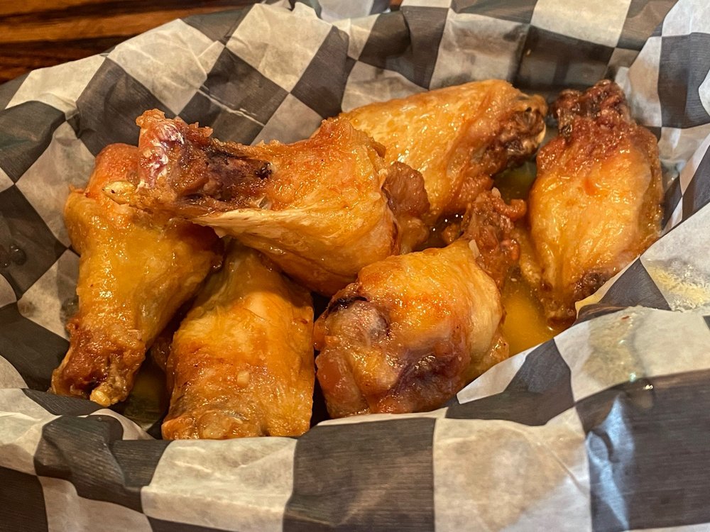 J HICKS ON THE SQUARE - Updated May 2024 - 62 Photos & 39 Reviews - 117 ...