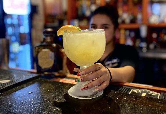 MONARCA BAR & GRILL - Updated October 2025 - 27 Photos & 31 Reviews ...