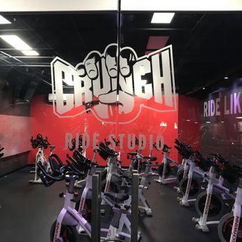 CRUNCH FITNESS - COUNTRYSIDE - Updated December 2025 - 54 Photos & 66 ...