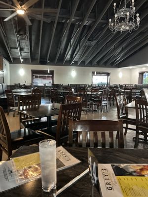 GREY’S SOCIAL KITCHEN & BAR - Updated December 2025 - 24 Photos & 27 ...