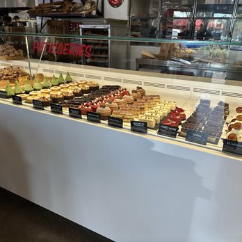 MOULIN - Updated June 2025 - 3395 Photos & 1618 Reviews - 1000 Bristol ...