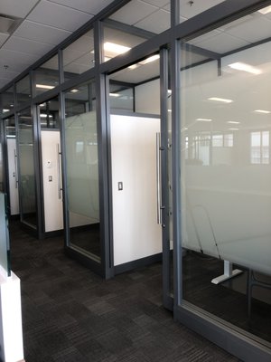 BROKERLINK - Updated January 2026 - 15 Photos - 575 100 Street SW ...