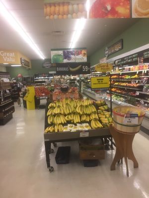 WAKEFIELD MARKET - Updated October 2025 - 608 County Dr, Wakefield ...