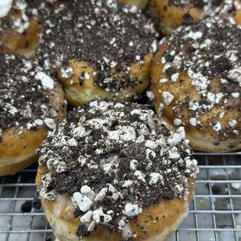 BAD BAKERS - ROSEVILLE - Updated December 2025 - 840 Photos & 665 ...