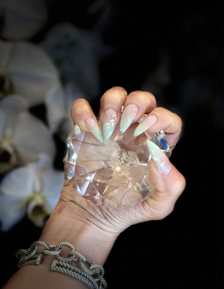 ANTHONY VINCE’ NAIL SPA - Updated February 2025 - 1103 Photos & 585 ...