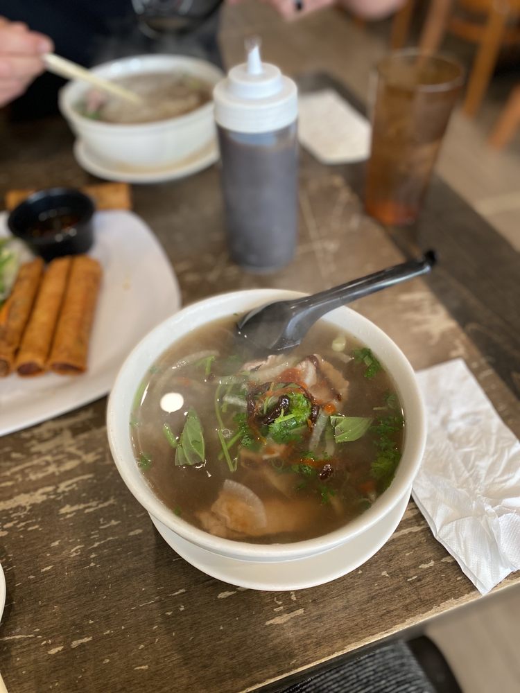 PHO HOUSE - 412 Photos & 719 Reviews - 3753 MIssion Ave, Oceanside ...