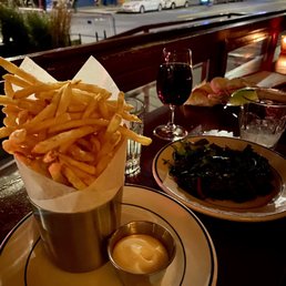 LE DIVE - Updated December 2025 - 81 Photos & 63 Reviews - 37 Canal St ...