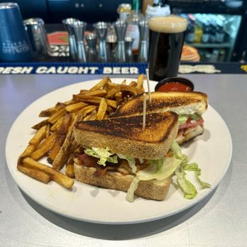 BAR 3 THIRTY THREE - Updated September 2025 - 196 Photos & 228 Reviews ...