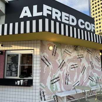 ALFRED COFFEE - Updated November 2024 - 68 Photos & 51 Reviews - 171 N ...
