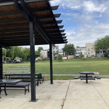 HARRY THOMAS RECREATION CENTER - Updated November 2025 - 22 Photos & 18 ...