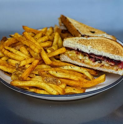 FUNKY BEAR BISTRO - Updated October 2025 - 29 Photos & 15 Reviews - 73 ...