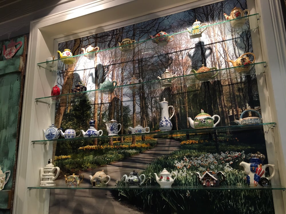 TIM’S TEAPOT TERRACE - Updated December 2025 - 9128, Jalan Bandar 4 ...