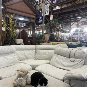 URBAN ORE - Updated January 2025 - 492 Photos & 584 Reviews - 900 ...