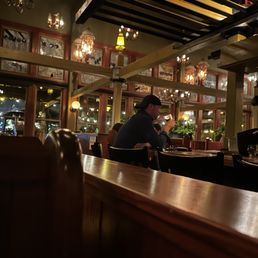 MCMENAMINS TAVERN ON THE SQUARE - Updated November 2024 - 312 Photos ...