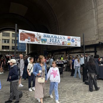 BROOKLYN FLEA - Updated September 2025 - 221 Photos & 53 Reviews - 80 ...
