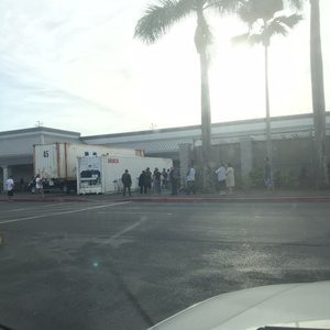 WALMART - 72 Photos & 81 Reviews - Department Stores - 325 E Makaala St ...