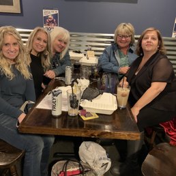 PORTER’S PUB - Updated December 2025 - 43 Photos & 21 Reviews - 19 ...