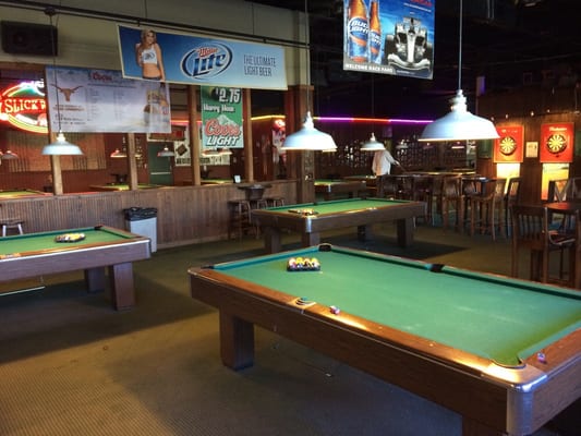 SLICK WILLIE’S FAMILY POOL HALL - Updated August 2025 - 36 Photos & 51 ...