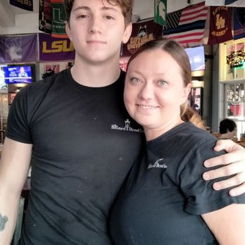 THE HOWARD STREET INN - 293 Photos & 305 Reviews - 6700 W Howard St ...