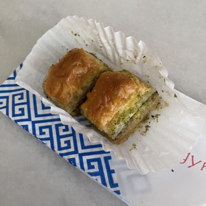 GYRO HEROES - 174 Photos & 312 Reviews - 4111 SW Admiral Way, Seattle ...