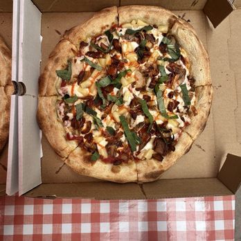 SLAP BOX PIZZA AND WINGS - Updated October 2025 - 27 Photos & 25 ...