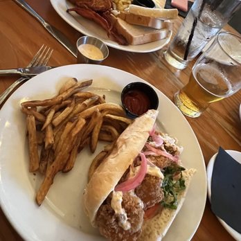 MUDBUGS - A CAJUN JOINT - 241 Photos & 239 Reviews - 306 S Main St ...