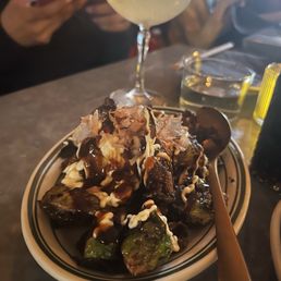 TRAD ROOM - Updated November 2024 - 353 Photos & 192 Reviews - 266 ...