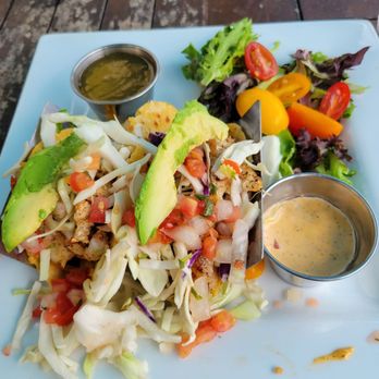 PERFECT PIG GRILL AND FISH HOUSE - Updated October 2024 - 608 Photos ...