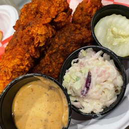 SMACKBIRD HOT CHICKEN - Updated August 2025 - 118 Photos & 105 Reviews ...